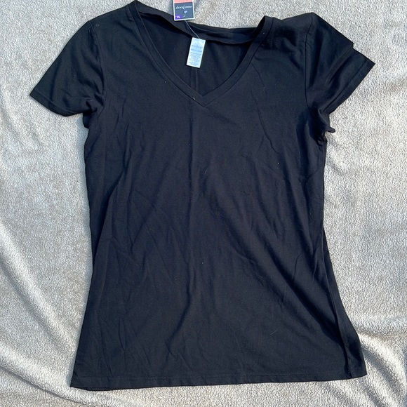west loop | Tops | Brand New Black T Shirt | Poshmark